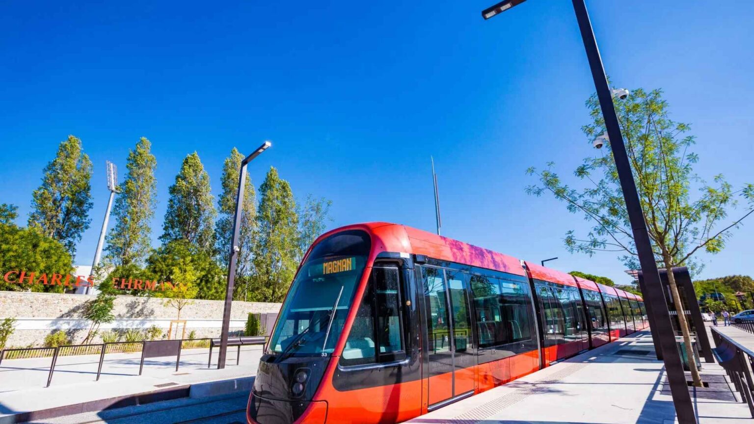 Nice Airport (NCE) Transport Guide: How to Take Tram Line 2 and Buses ...