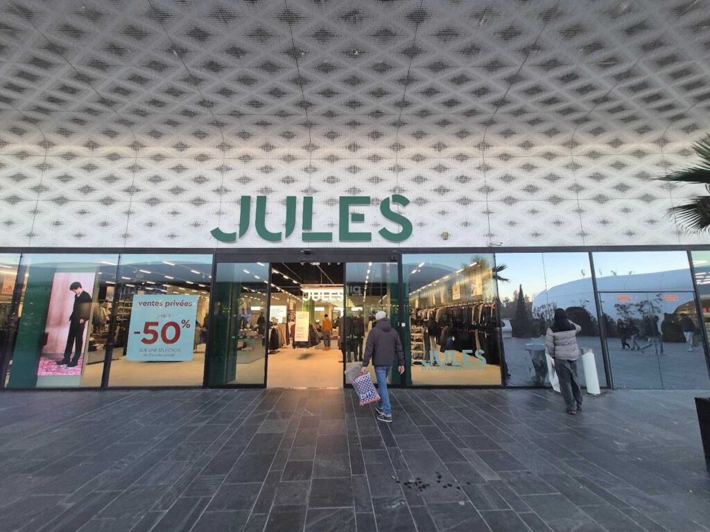 Les Plus Grands Magasins Jules en France – Accueil – Ligne De Bus
